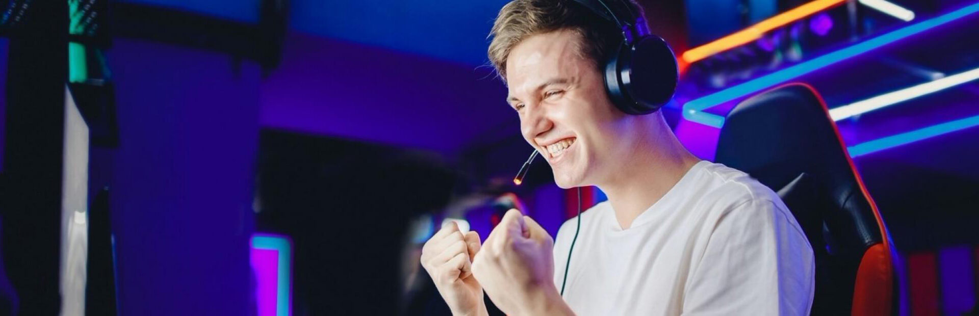 Reach Players - Gameoneer